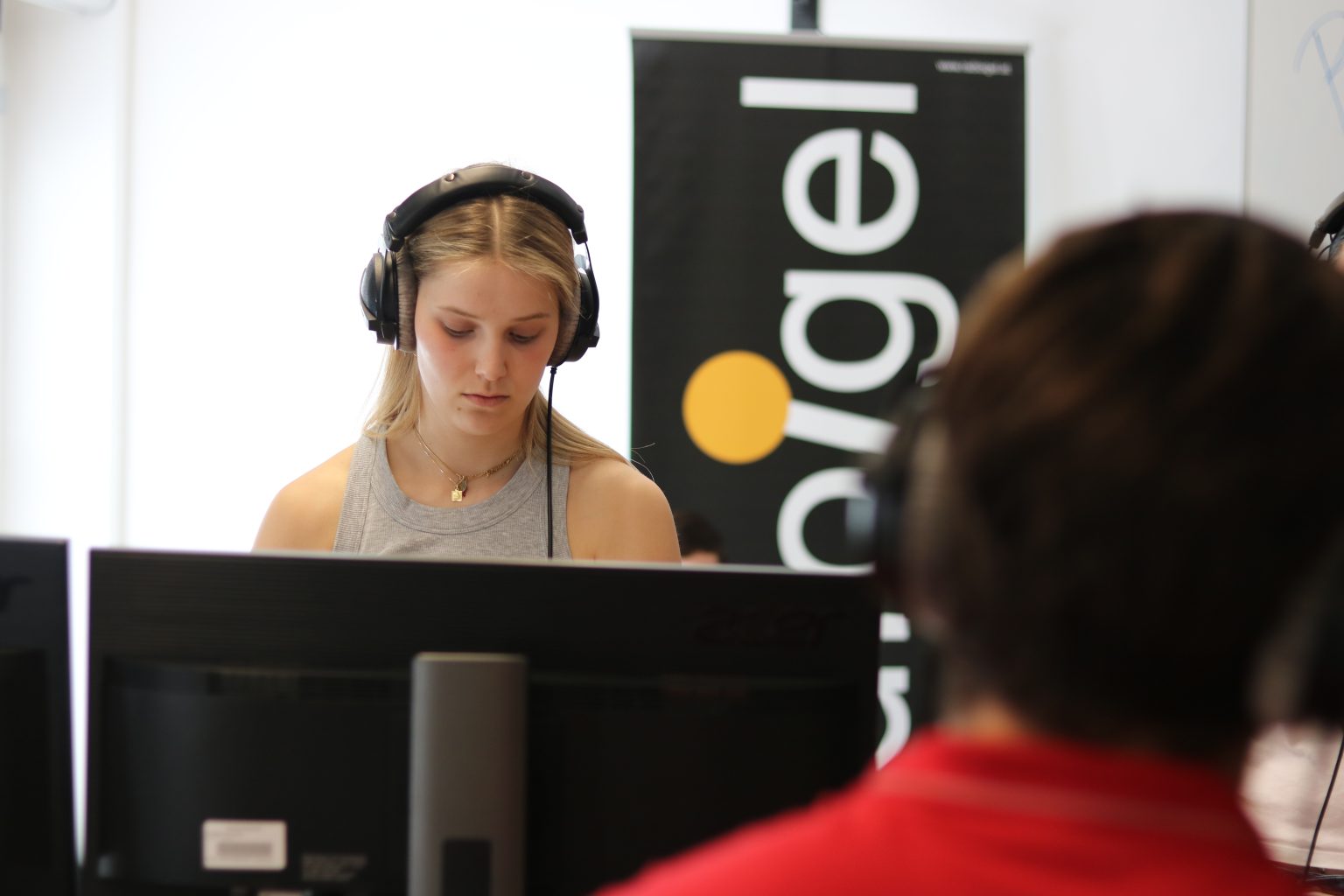 Turmspringer Dariush Lotfi - Radioigel und IgelTV